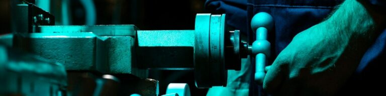 What Are Pinch Points? Learn about pinch points and their risks